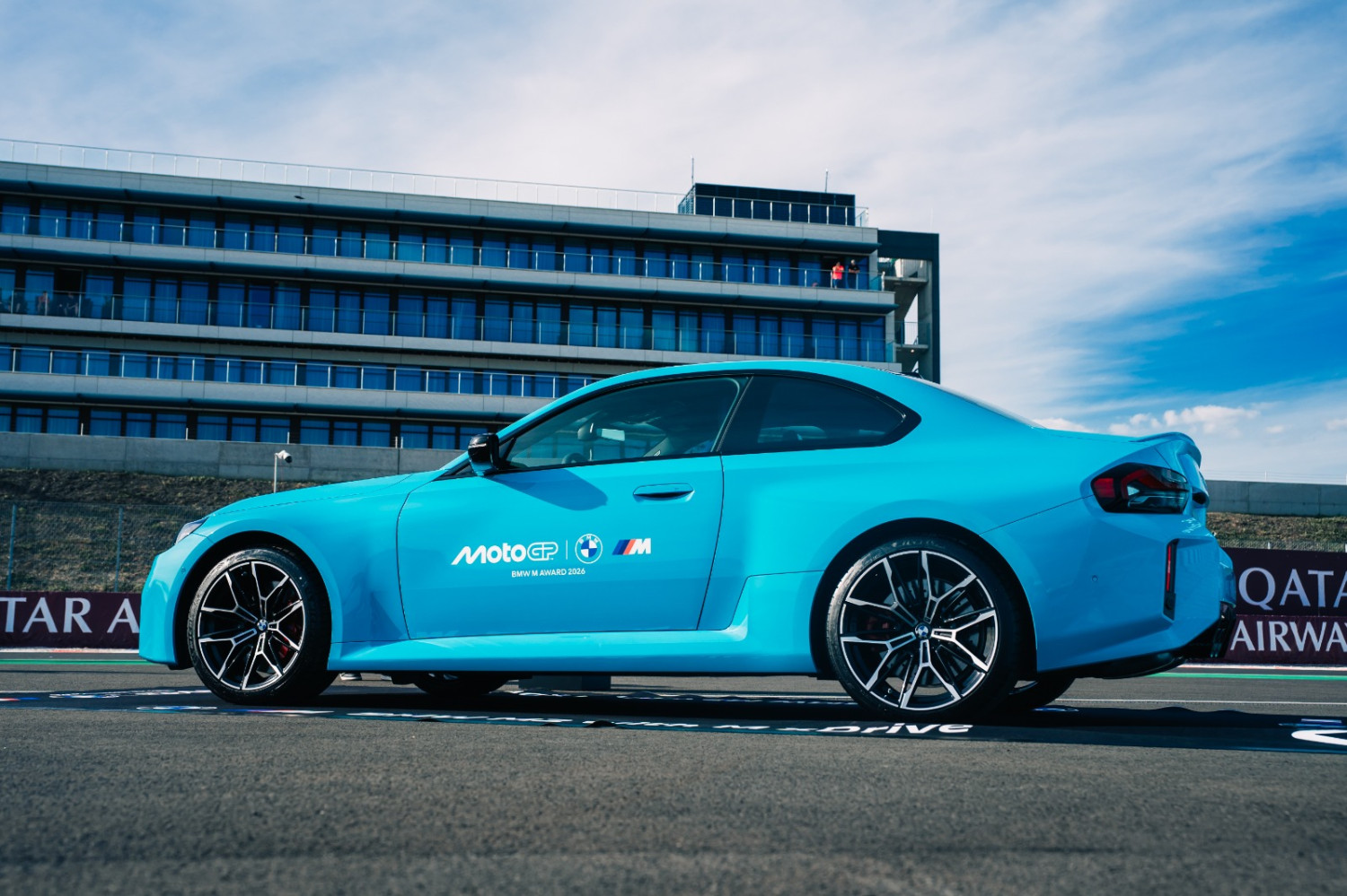 Prize Car BMW M2 xDrive Debut Dunia, Jadi Hadiah MotoGP 2026 - TopCarNews